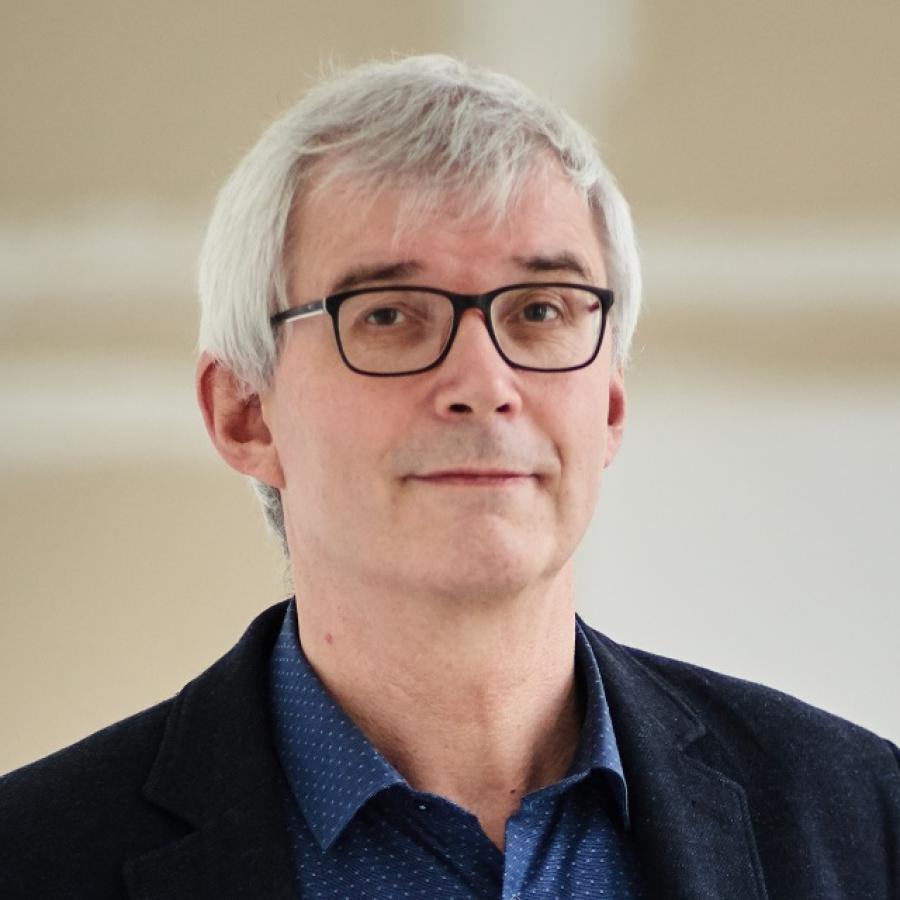 Kandidátem na rektora VŠCHT Praha je Milan Pospíšil - Vysoká škola ...